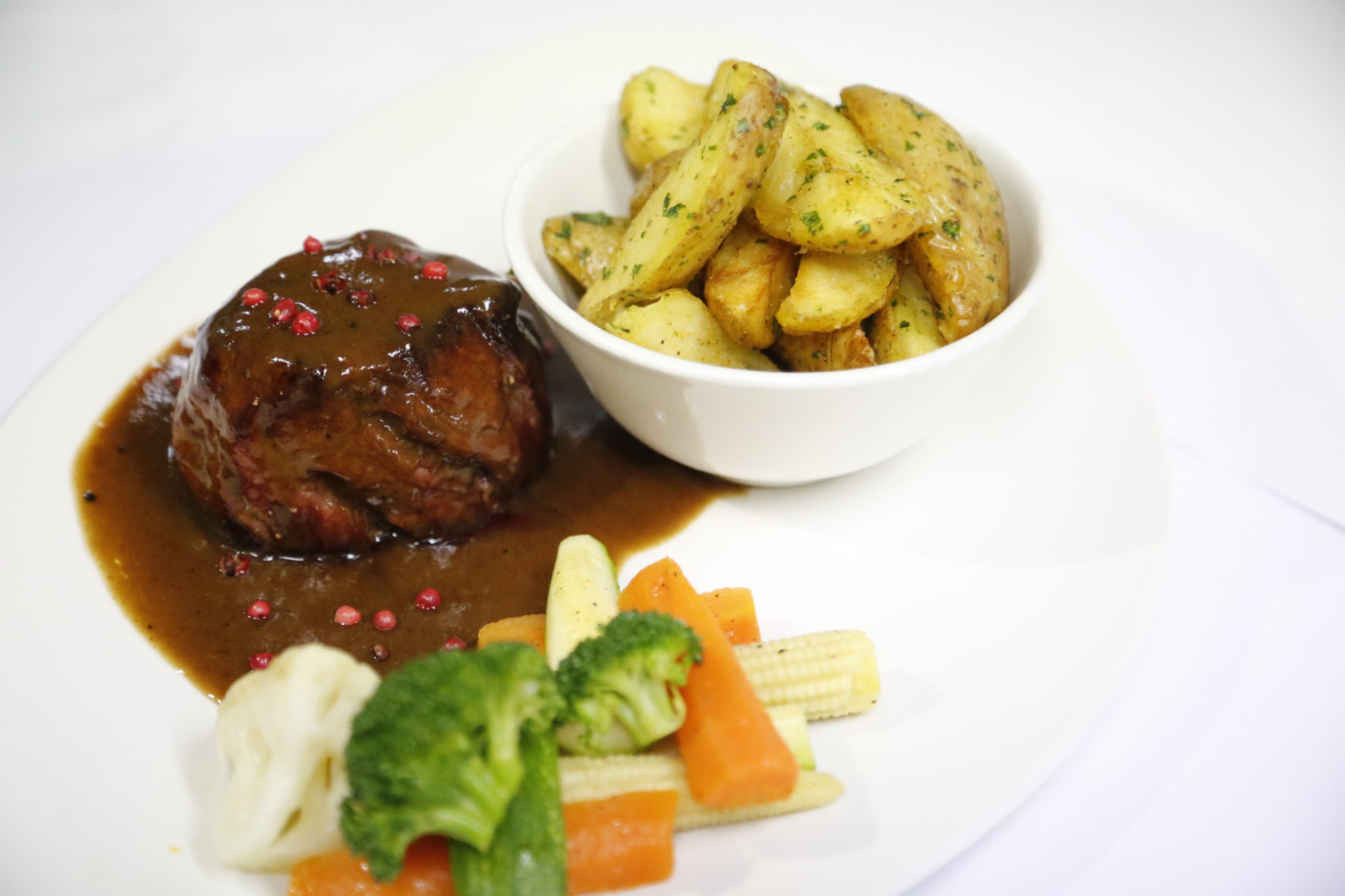 CHESTERS Menu – Uptown Square